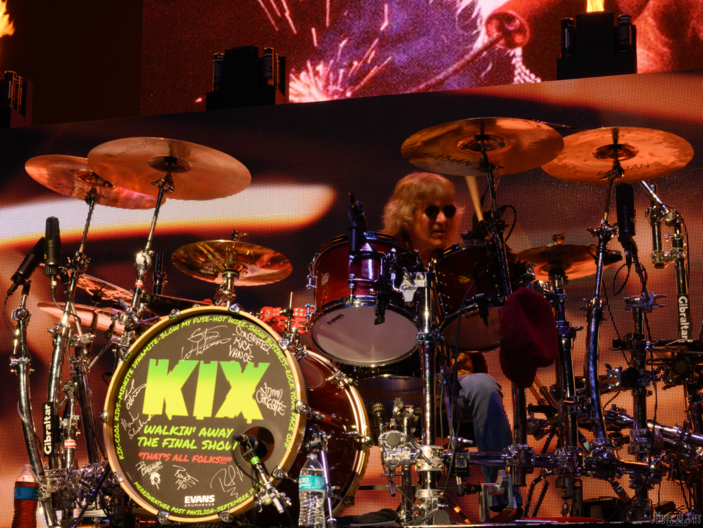 The KIX Family Says, "Thanks for the Party!" - Life In The Past Lane